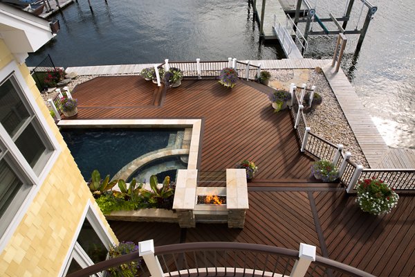 25 Best Deck Design Ideas | Trex